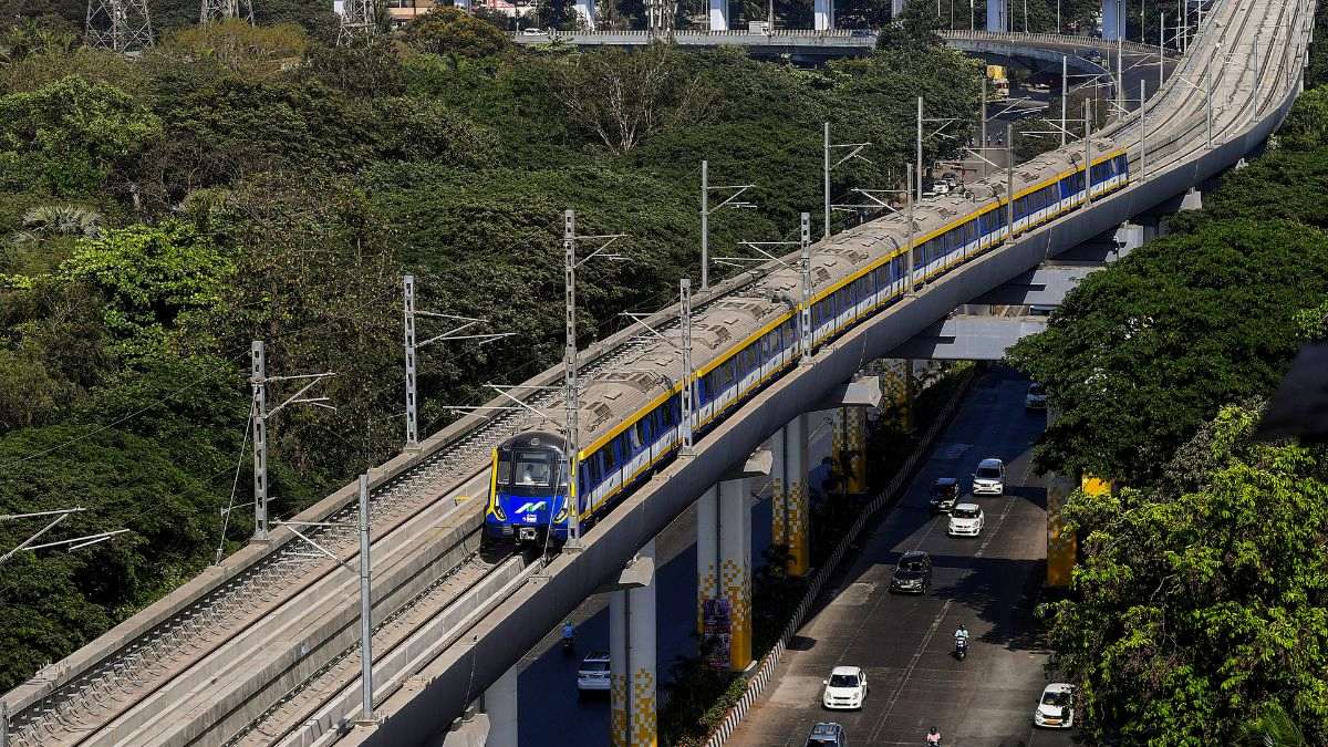 MMRDA Installs 325-Tonne Steel Spans On Mumbai Metro Line 4 - SSMB