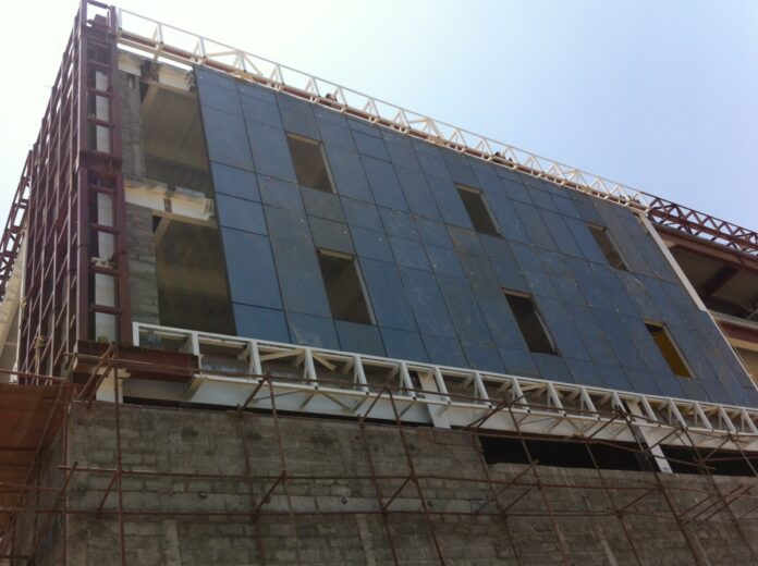 Steel's Impact on High-Rise Construction: Trends and Techniques - SSMB